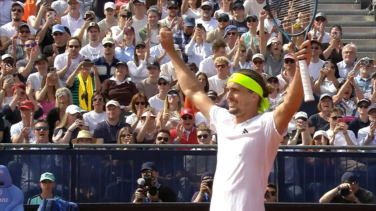 Australian Open Finale im Livestream: Alexander Zverev gegen Jannik Sinner bei RTL und auf RTL+