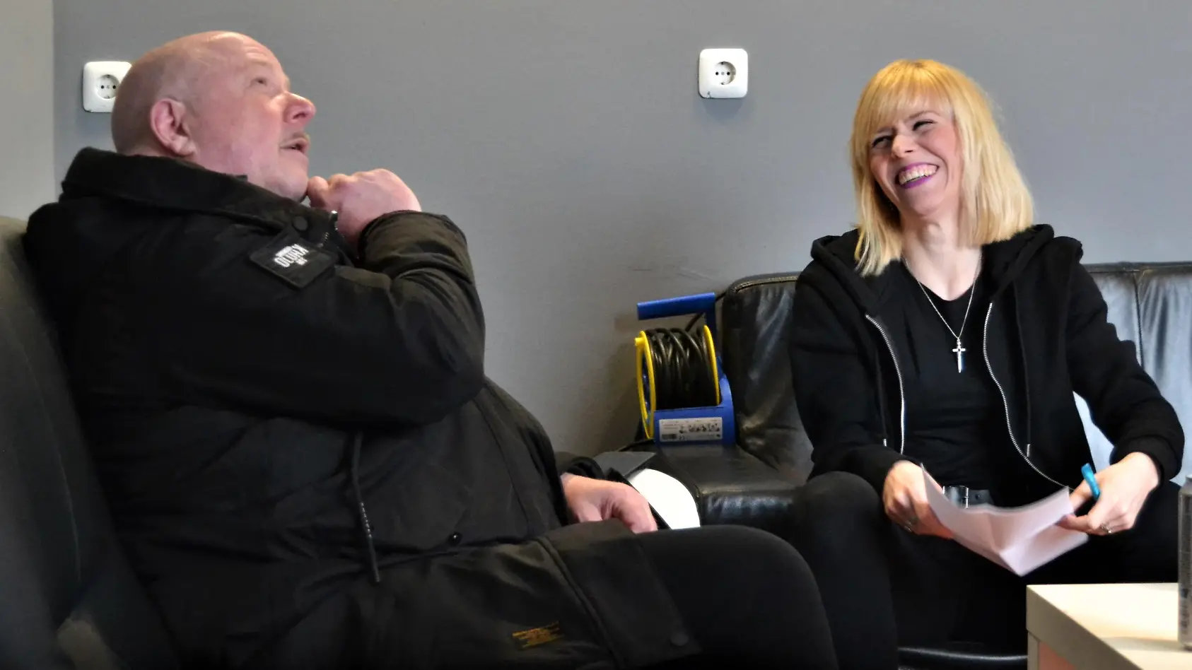 "VNV-Nation"-Frontmann Ronan Harris über die Menschen: "Haben Technik ...