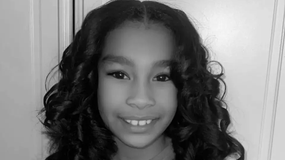 London: Kaliyah Coa (11) fällt während Geburtstagsparty in die Themse ...