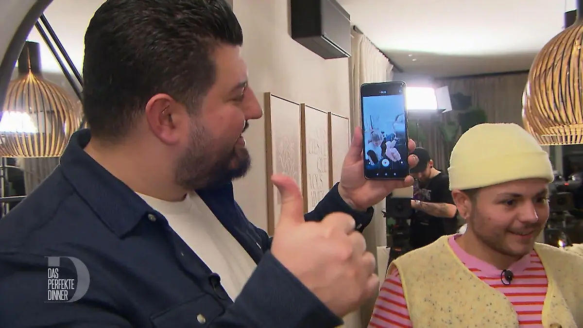 Anas Haus ist wirklich spektakulär: Heimkino und Privat-Gym