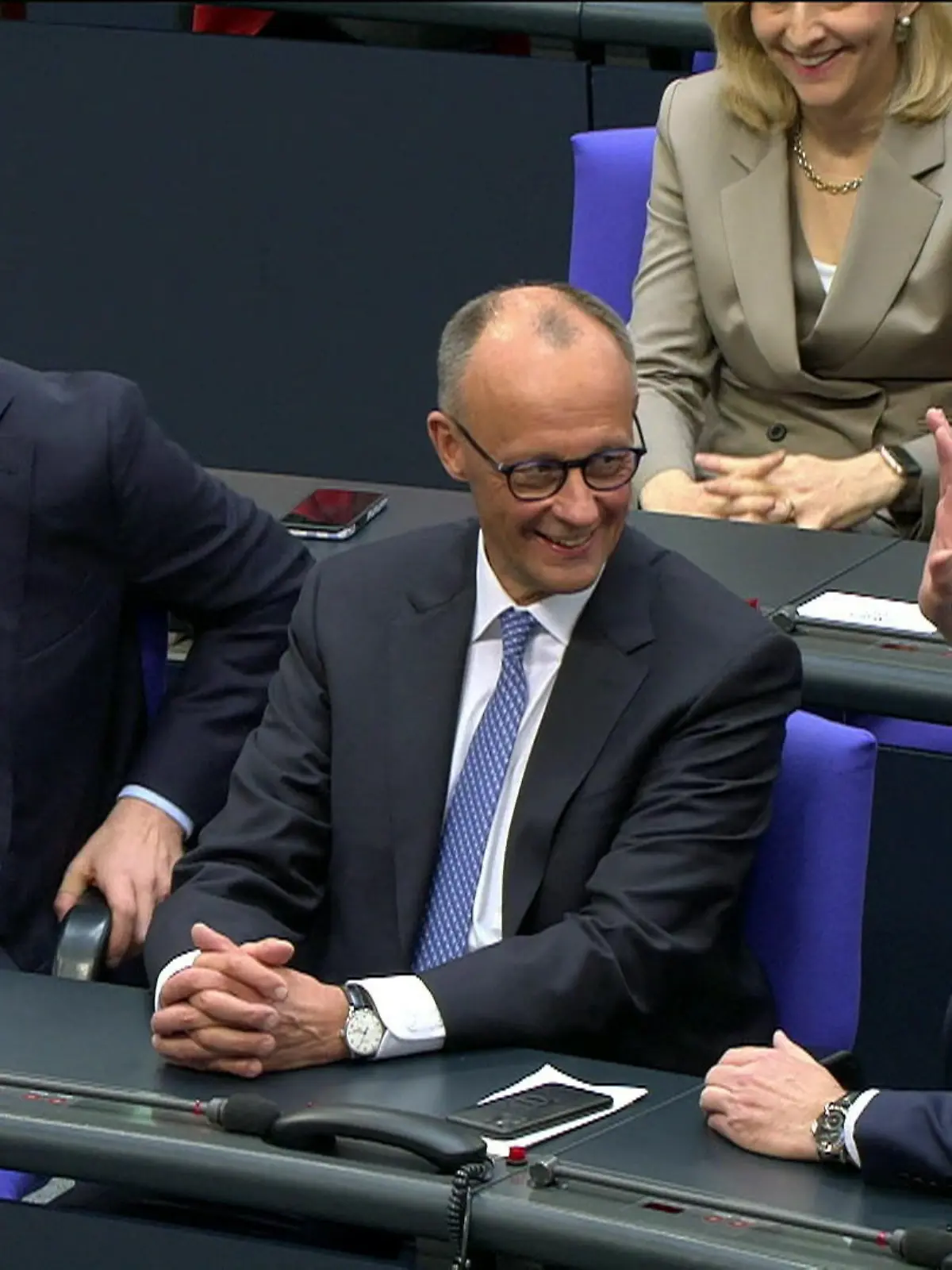 Mit 38 Fragen zur Entscheidung: Wahl-O-Mat zur Bundestagswahl 2025 online