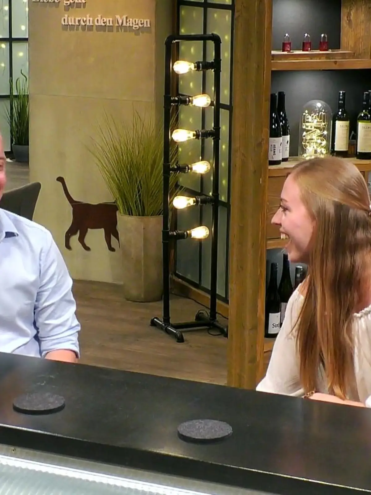 Sasha und Rafael: Knistern in der Fotobox, aber reicht es für mehr?