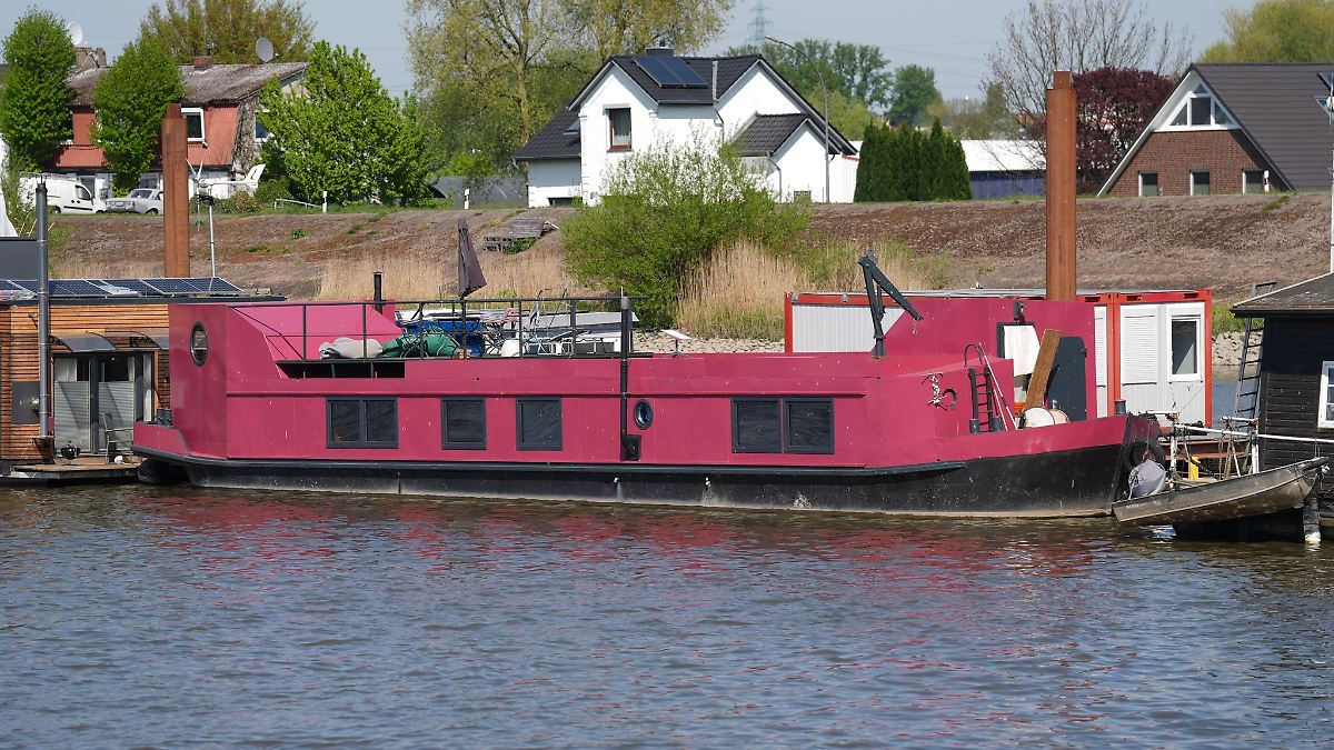 Hamburg: Getötete Star-Autorin Alexandra Fröhlich - Polizei verhaftet ...