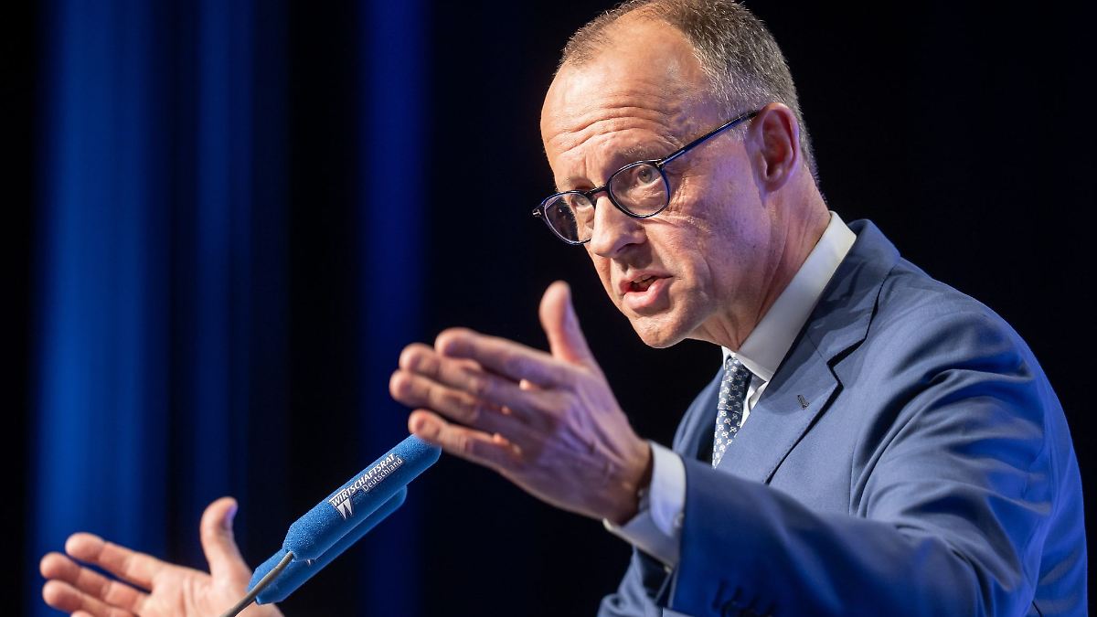 Friedrich Merz gegen Vier-Tage-Woche! Deutsche sollen mehr arbeiten ...