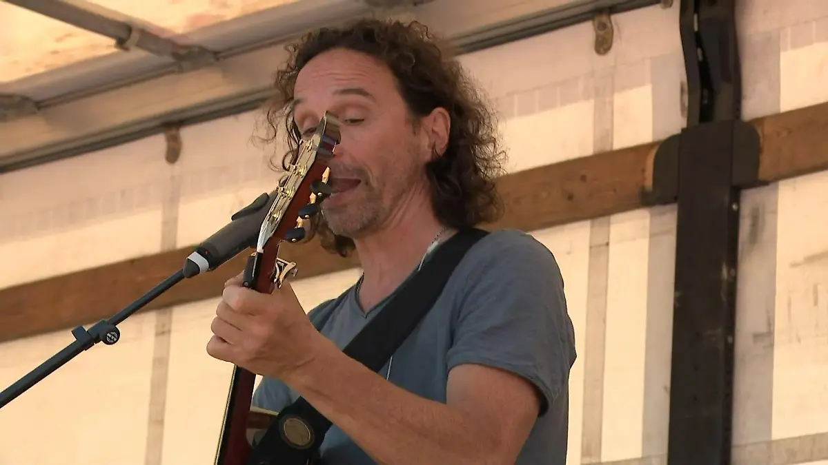 Ford in Köln: Stephan Brings singt Song zum Streik