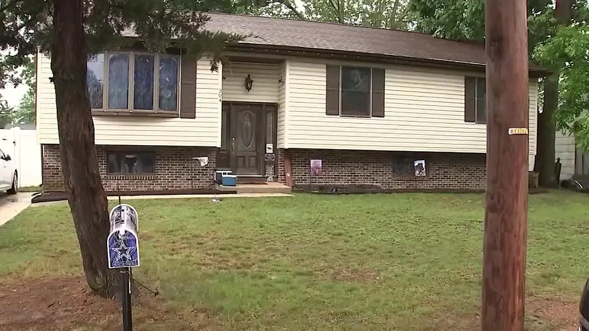 Freudenberg: Familie von Luise F. (†12) verklagt die beiden Täterinnen