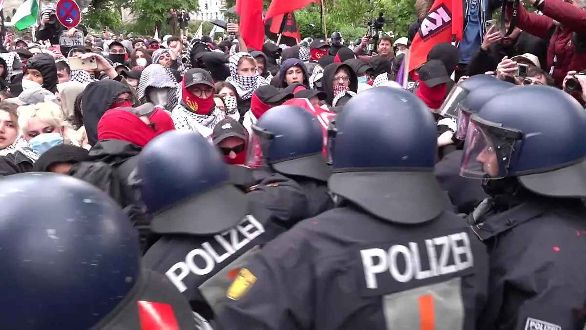 Bramsche: Weltkriegsbomben auf ihrem Grundstück! Susanne Preston muss 45.000 Euro zahlen