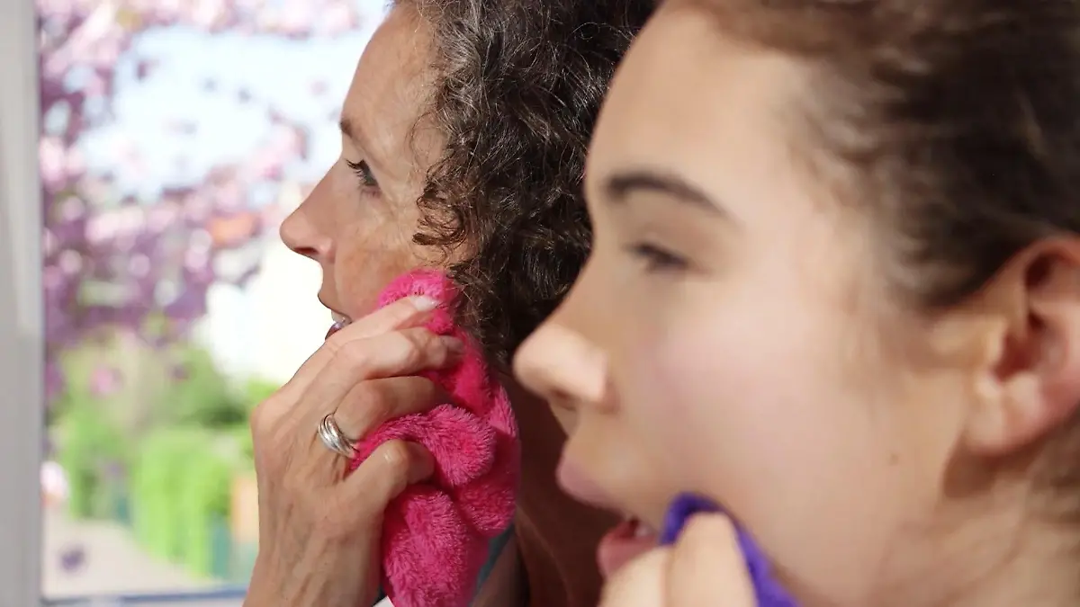 Model Phia Quantius: Wegen Migräne bin ich nur maximal vier Tage im ...