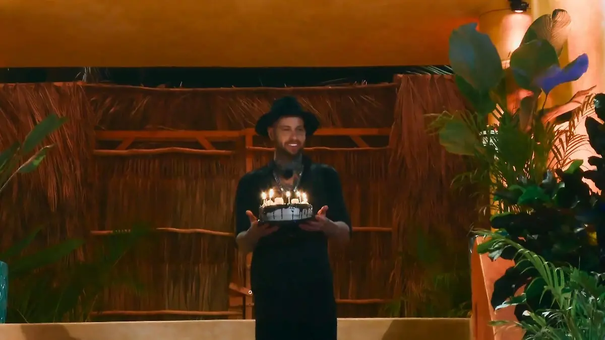 Ex on the Beach 2025: Franzi bekommt Birthday-Sex von Marc-Robin