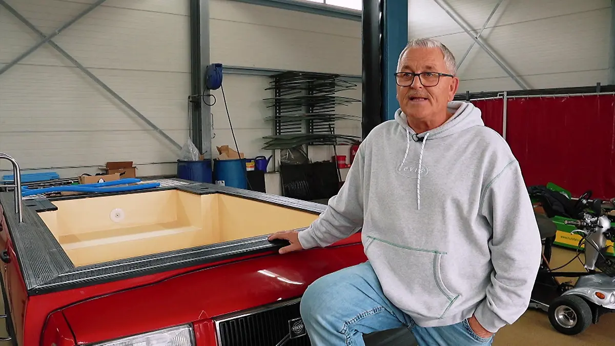 Pornostar Bonnie Blue hat Hausverbot bei Premier-League-Klub Nottingham Forest