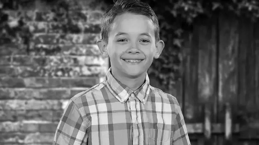 Hib-Infektion: Liam Dahlberg (8) klagt über Kopfschmerzen – 24 Stunden ...