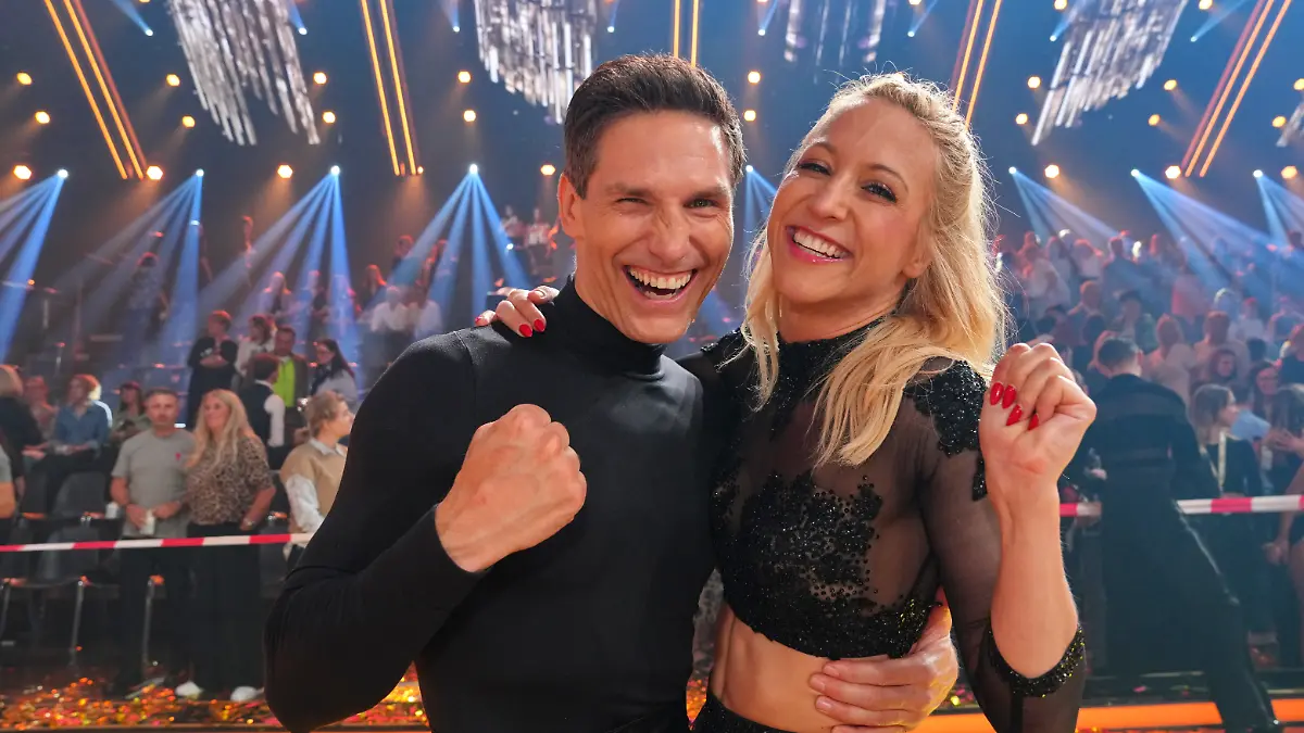 Let’s Dance 2025: Zwei Einzeltänze und neue Partner! Das sind die Tänze und Songs in Show 8