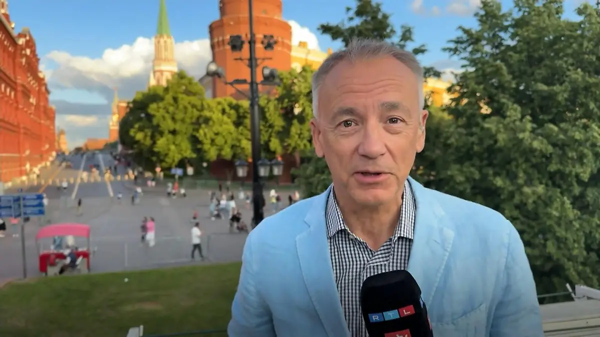 Merz schenkt Trump Geburtsurkunde seines Großvaters