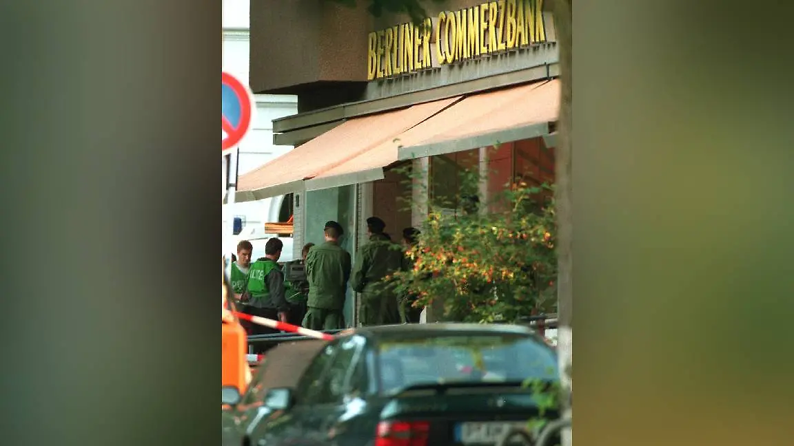 Banküberfall in Berlin bei „XY gelöst”: Bankräuber verhöhnen Polizei ...