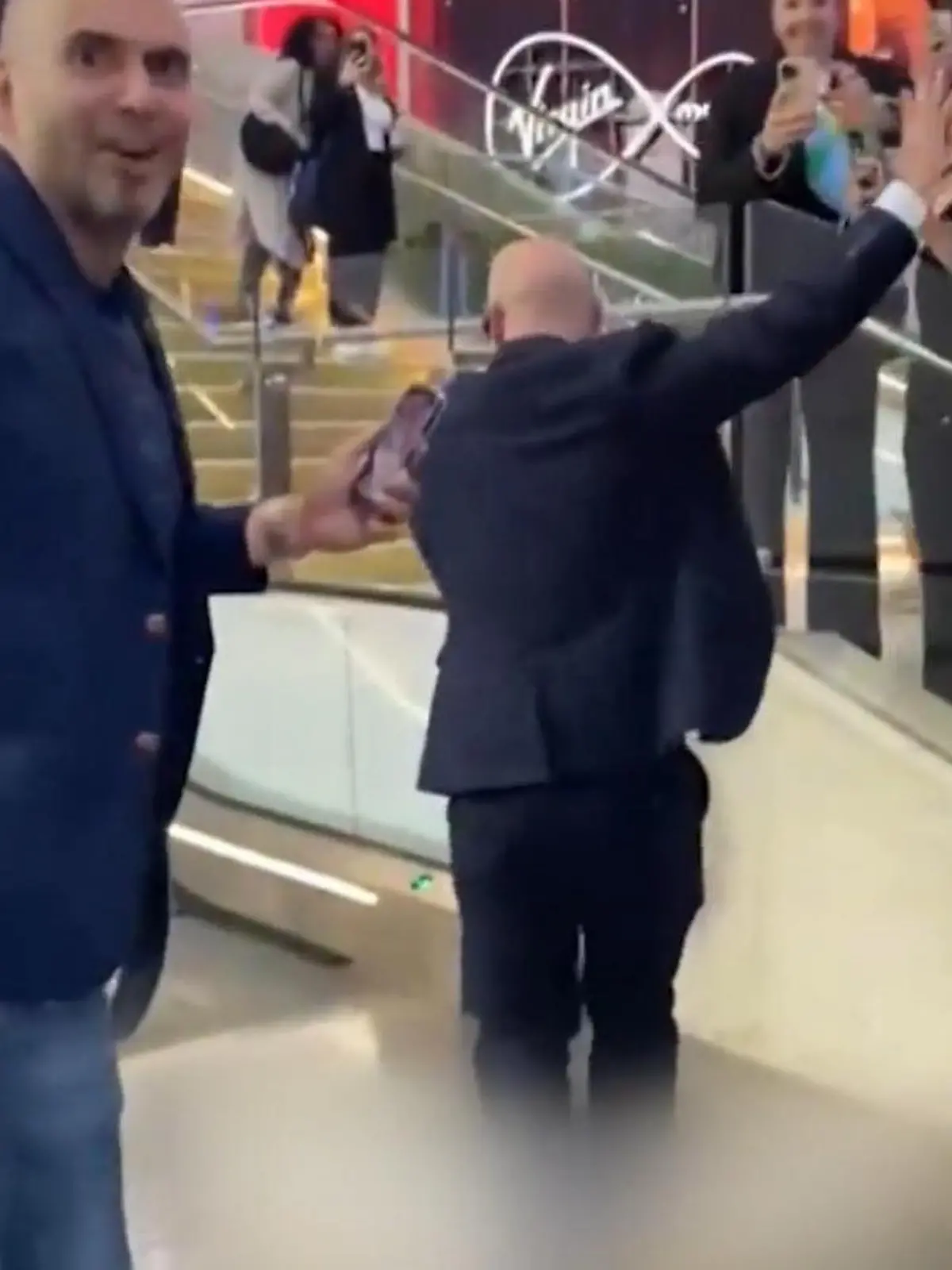 Niemandem zur Last fallen: Sky du Mont will ins Altersheim