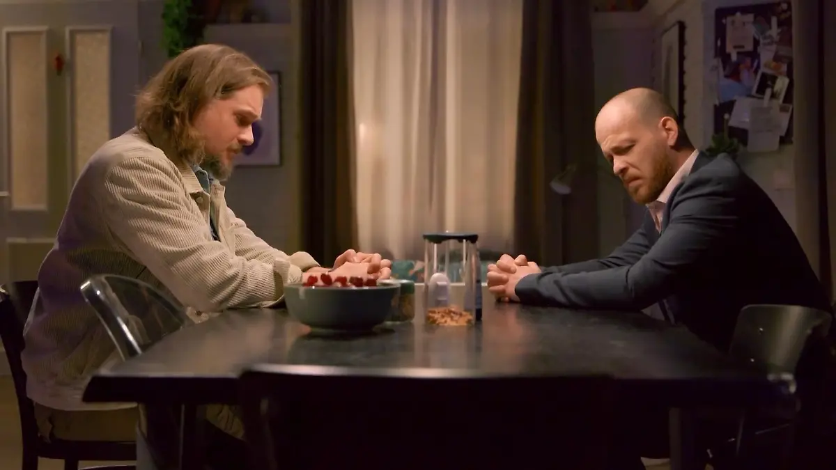 Die „Unter uns“-Wochenvorschau (Teil 1): David gesteht Tobias seine Schuld an Viviens Unfall