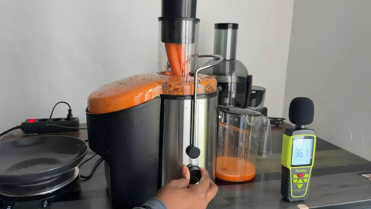 Julien Ferrat aus Mannheim: Deutscher Politiker plant Bürger-Reise in ...