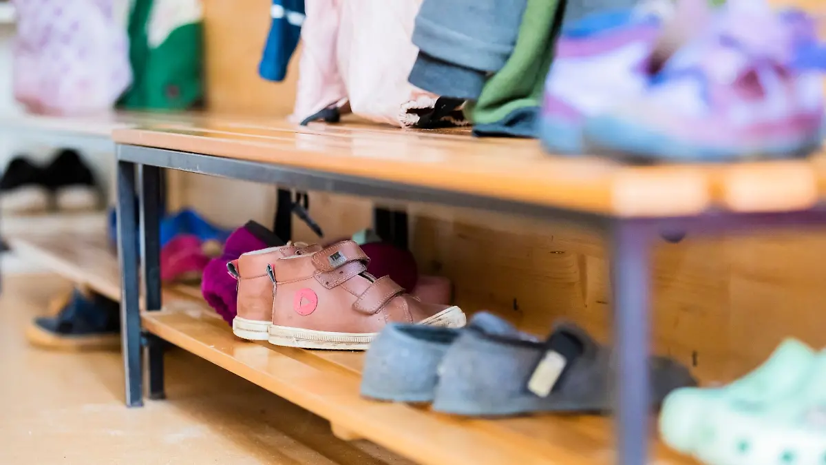 Kamp-Lintfort (NRW): Extreme Kita-Ausfälle machen Eltern zu schaffen ...