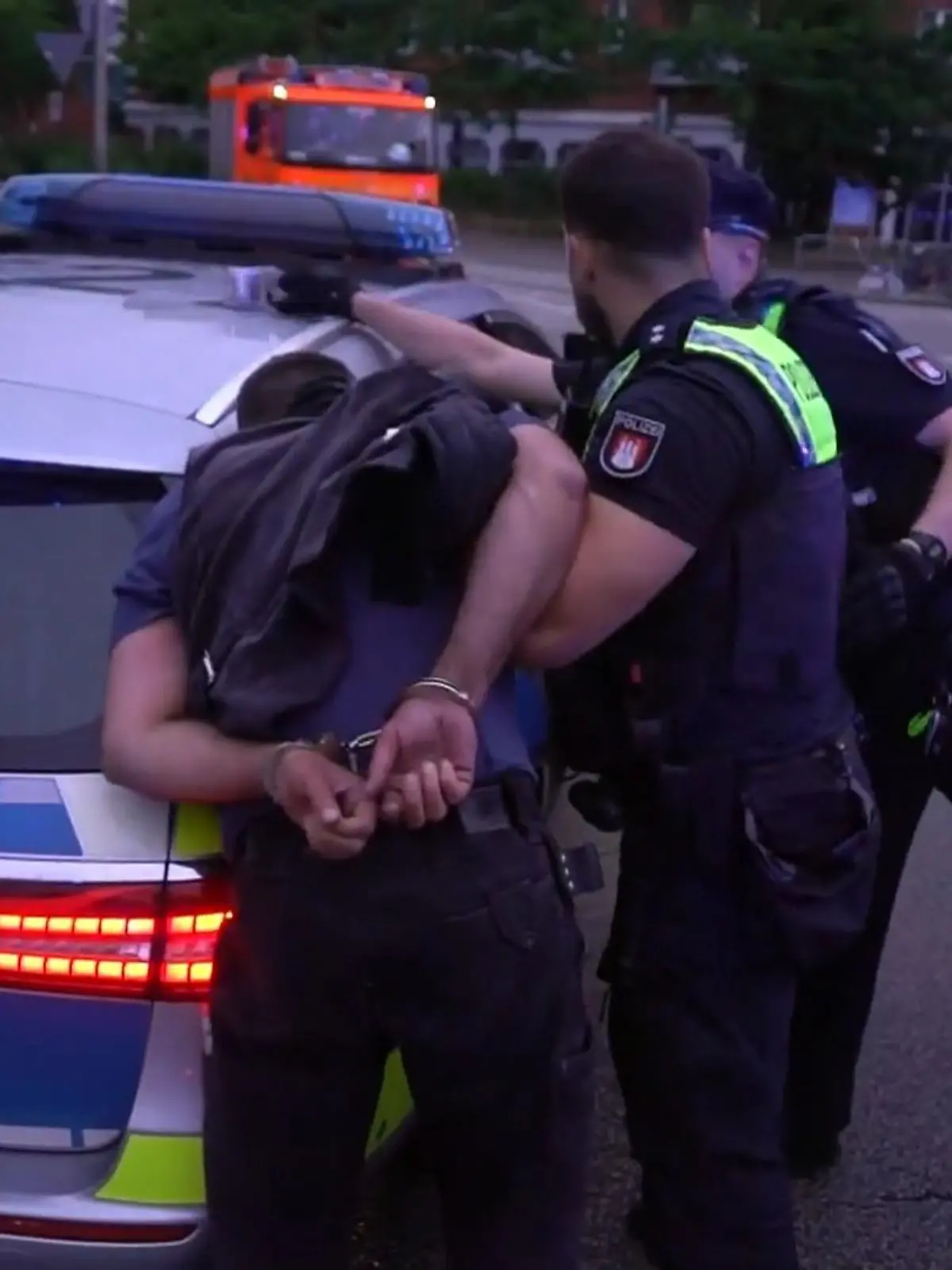 Messerattacke in Hamburg: Polizei nennt Details zur Bluttat am Gleis