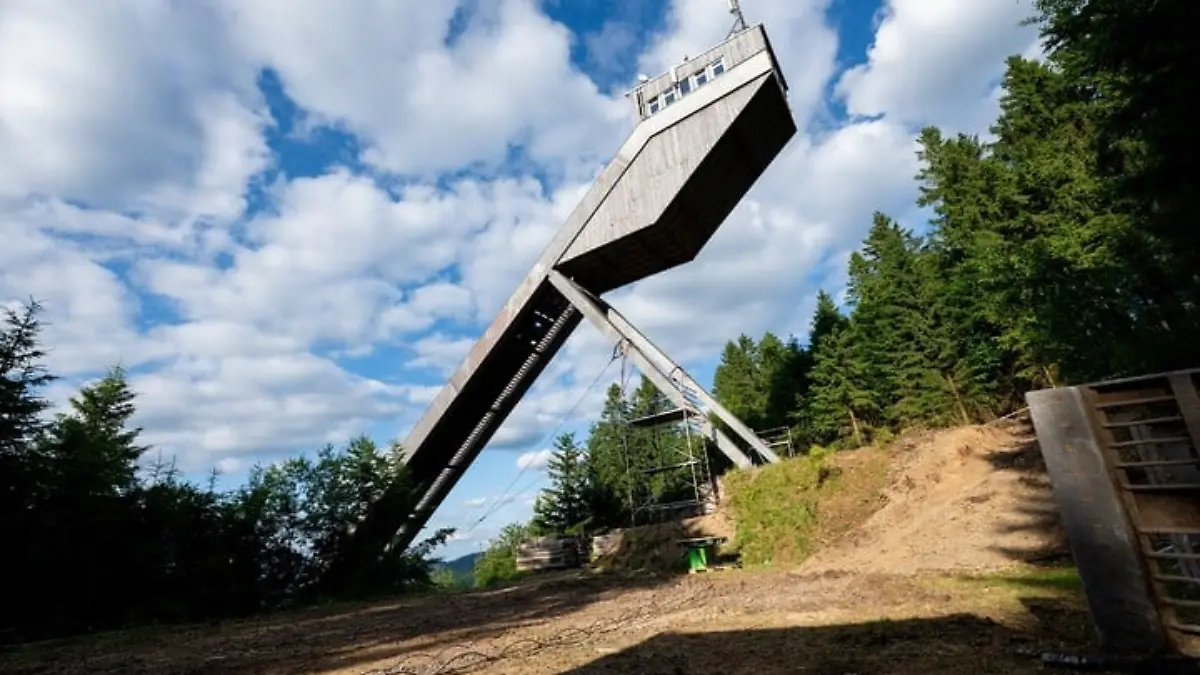 Abriss der Inselbergschanze in Brotterode gescheitert – zweiter Versuch ...