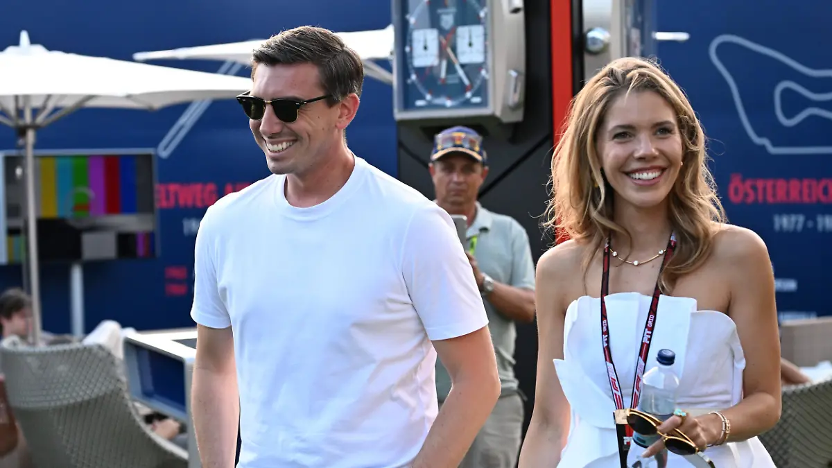 Victoria Swarovski: „Let’s Dance”-Moderatorin zeigt neue Fotos mit ...