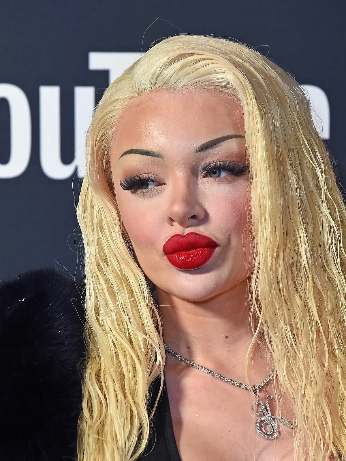 Danni Büchner im Playboy: Bei Bildern geschummelt? Jetzt nimmt der Playboy-Boss Stellung