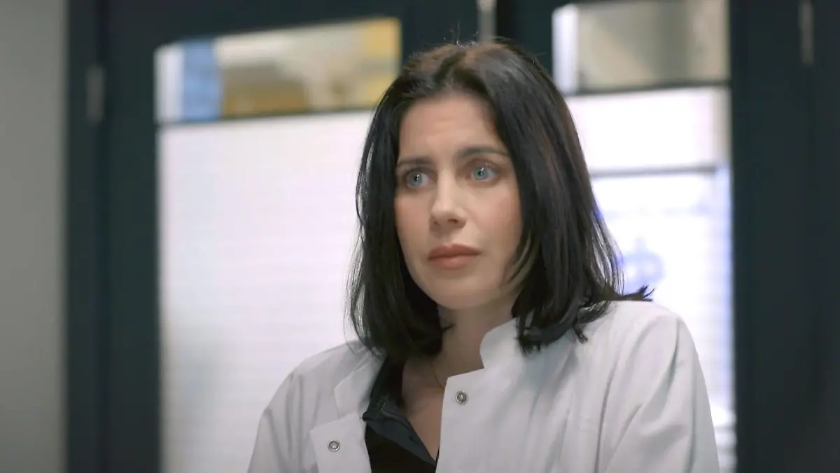 „Unter uns”-Vorschau am 15.07.25 im TV: Hacker-Angriff aus dem Jenseits?