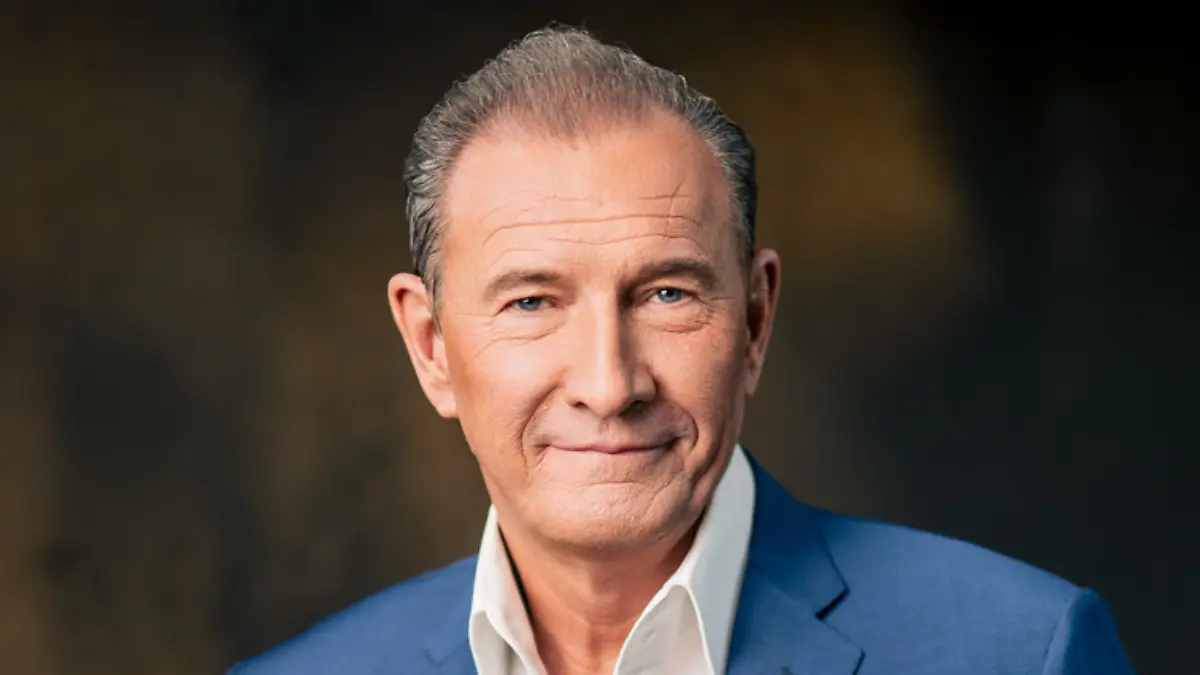 ZDF-Legende Norbert Lehmann verabschiedet sich in heute-Live-Sendung ...