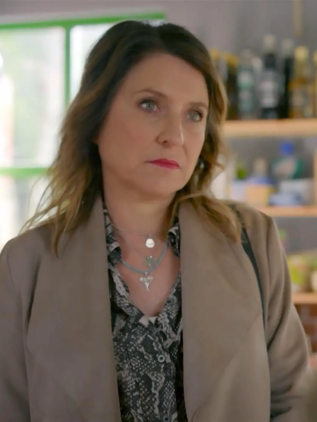 AWZ-Folge vom 01.07.25 auf RTL+: Isabelle erlebt bei einer Homestory ...