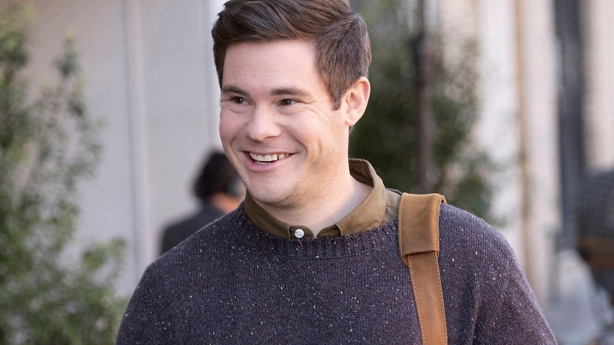 „Modern Family”-Star Adam DeVine: Beim Masturbieren fiel sein kleiner ...