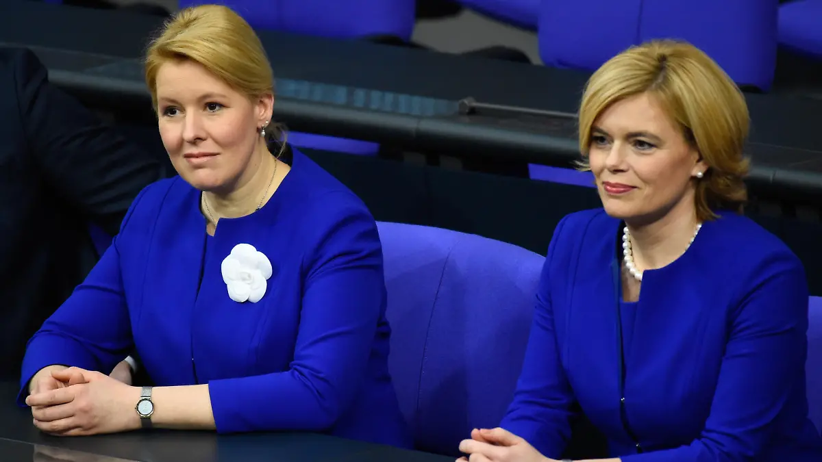 Schon wieder: Bundesministerinnen Giffey und Klöckner erscheinen im ...