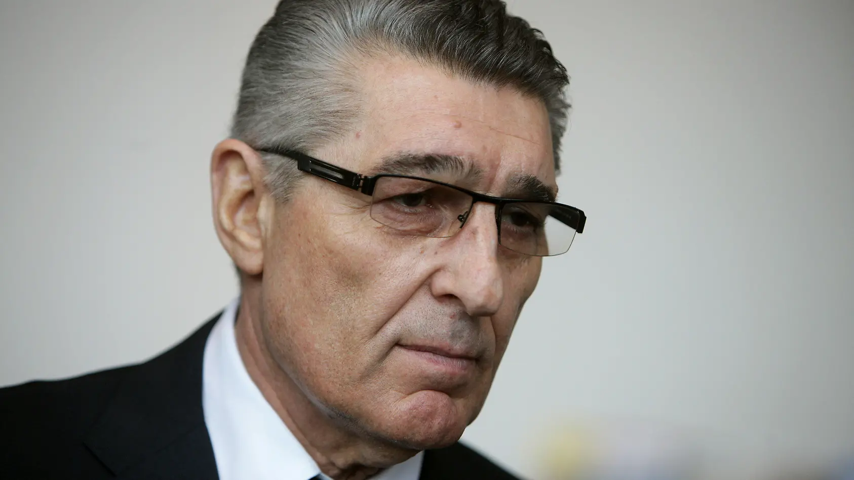 Katy Assauer will ihren Papa wieder aus dem Grab holen