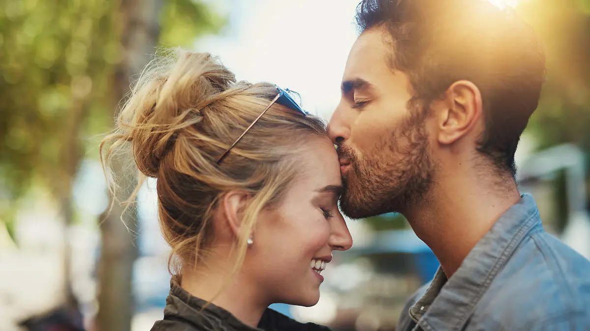 Partnerhoroskop Steinbock: Das Erdzeichen nimmt sich für die Partnersuche gerne etwas Zeit