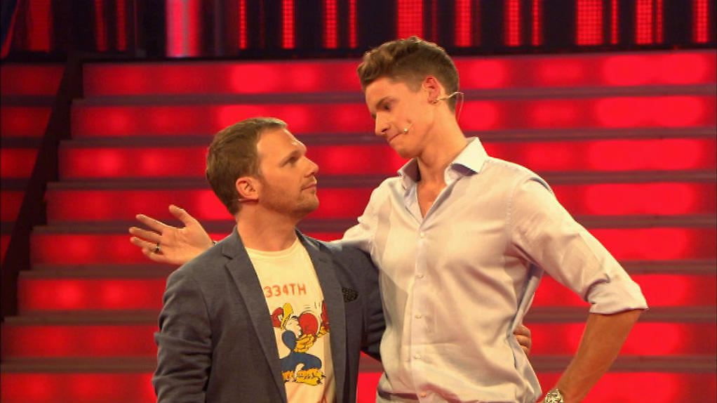 Take Me Out 2016: Bei Steffen buzzern sich alle Single-Ladys aus dem Spiel