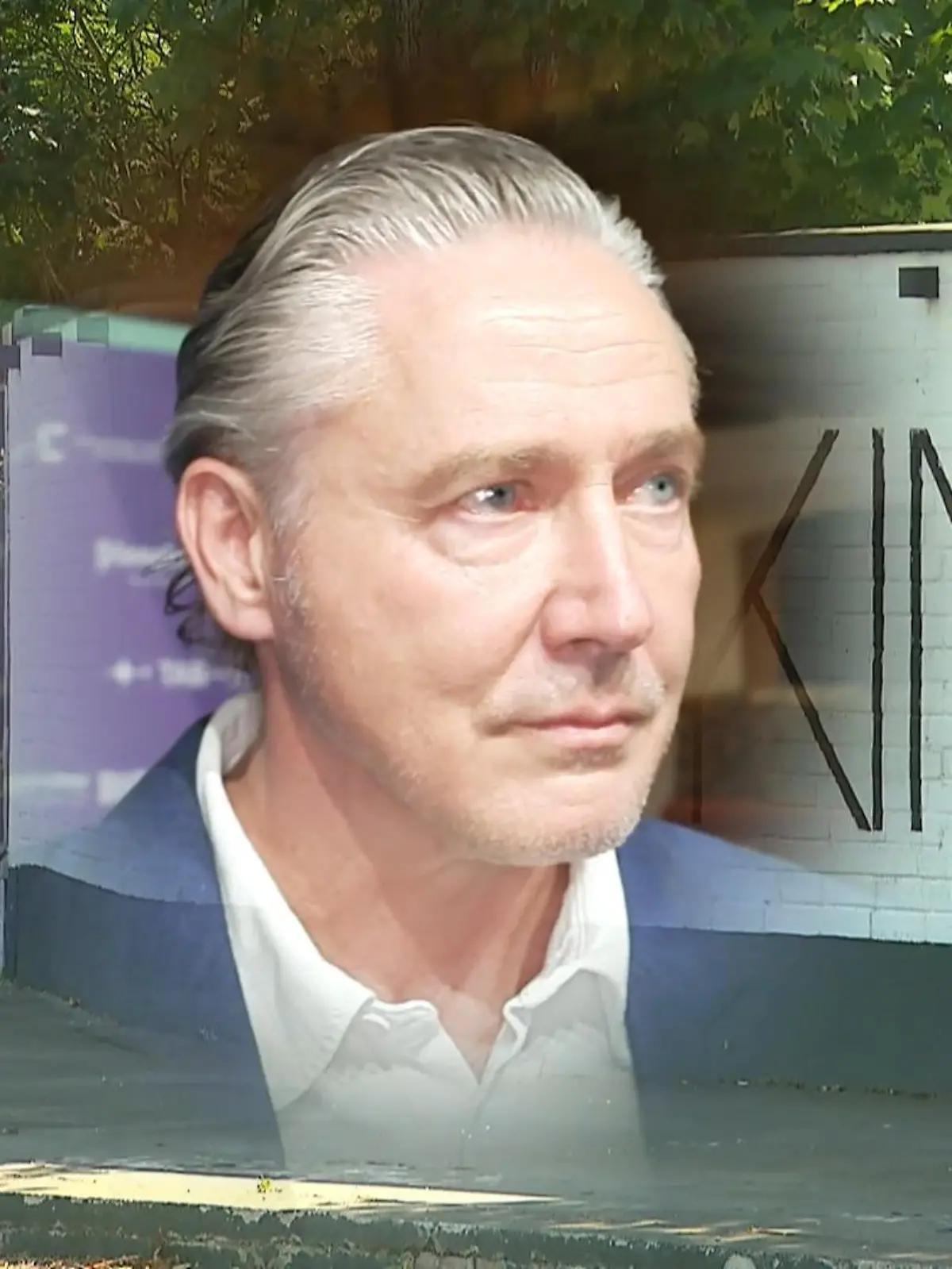 „Haben mein Lebenswerk zerstört!“: Halbnackt und mit Sturmmasken! 13 ...