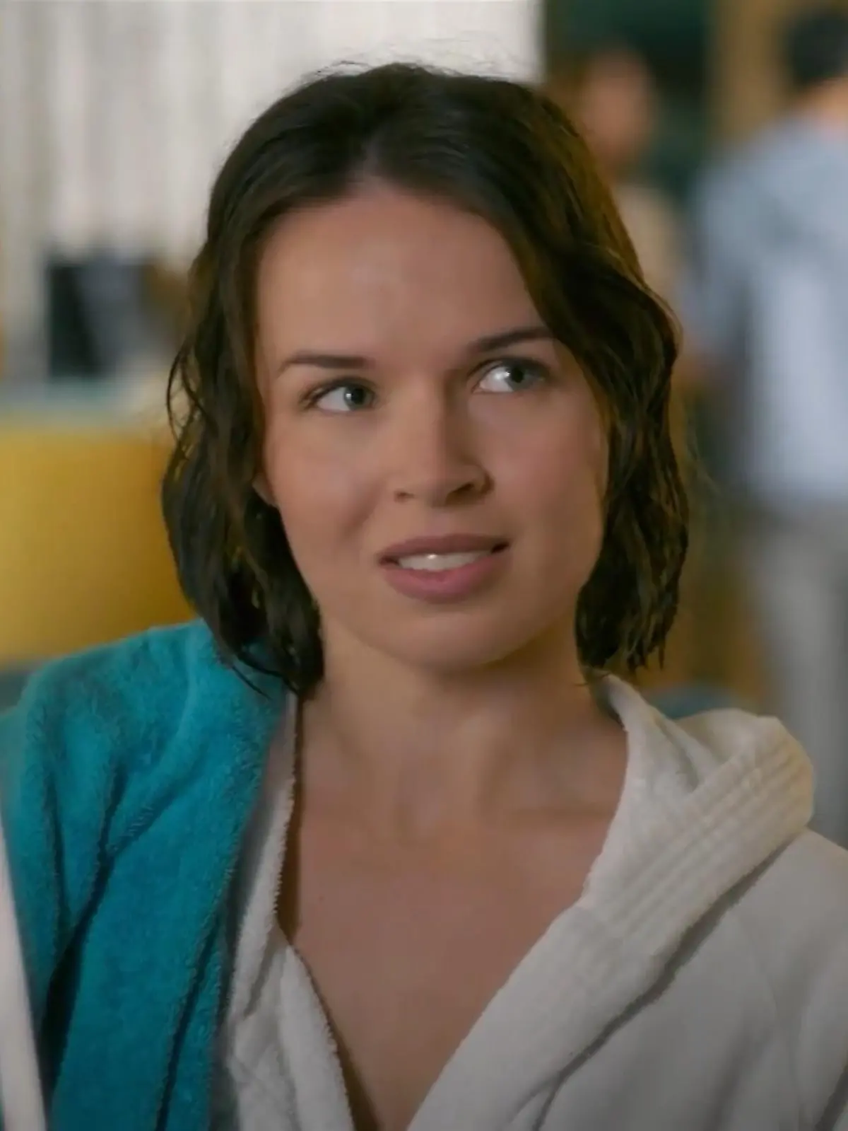 AWZ-Folge vom 18.06.25 auf RTL+: Sagt Deniz Charlie, dass er in sie ...