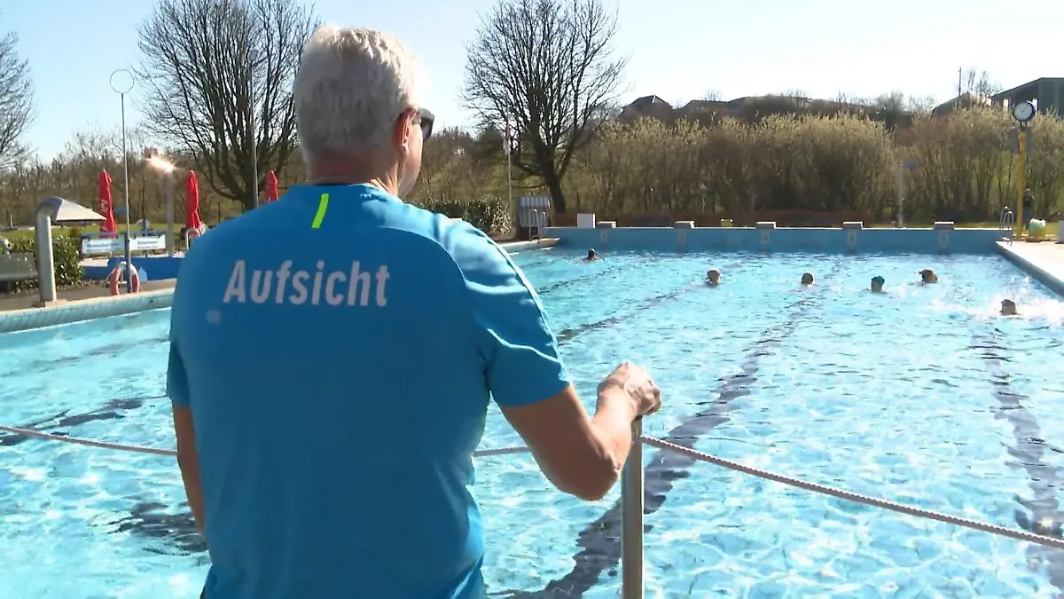 Anwohner wegen Raubkatzen-Alarm in Sachsen-Anhalt in Sorge – „guckt man ...