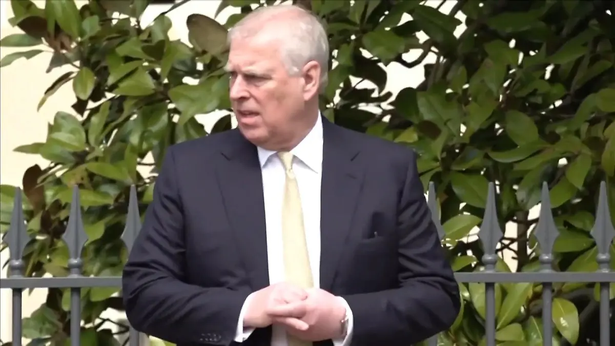 Buch enthüllt mehr pikante Details: Sexorgien und Fetisch-Vorlieben! Neue Vorwürfe gegen Prinz ...