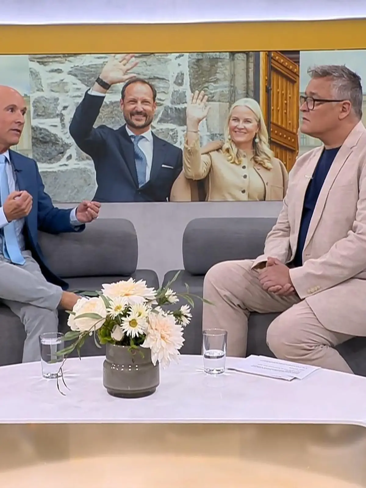 Im Beef zwischen König Charles und Prinz Harry: Stiftet ausgerechnet ...