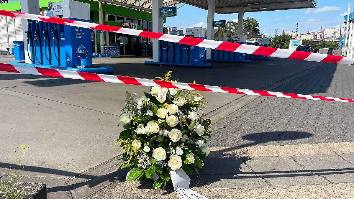 Völklingen: Polizist mit eigener Waffe erschossen - Tatverdächtiger (18 ...