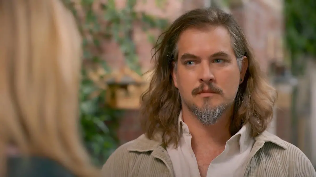 „Unter uns”-Wochenvorschau ab heute: Fliegt David als Rolf auf?