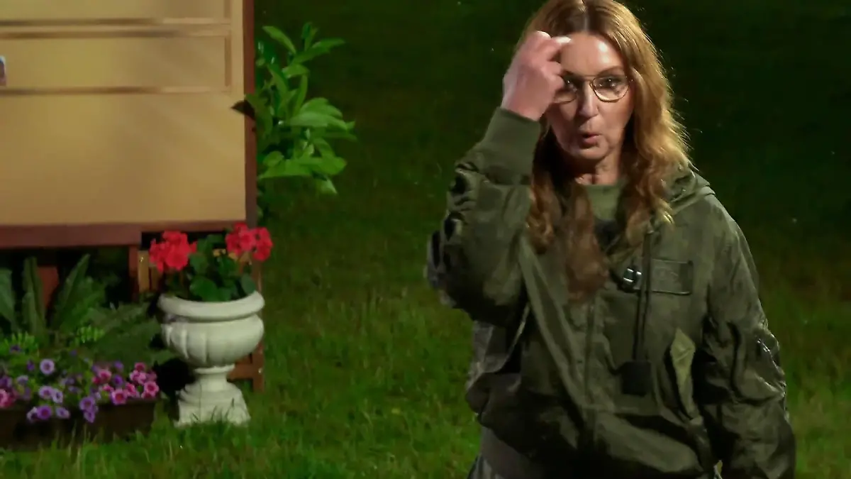 Sommerhaus der Stars 2025: Hanka Rackwitz rastet völlig aus – „F***t ...