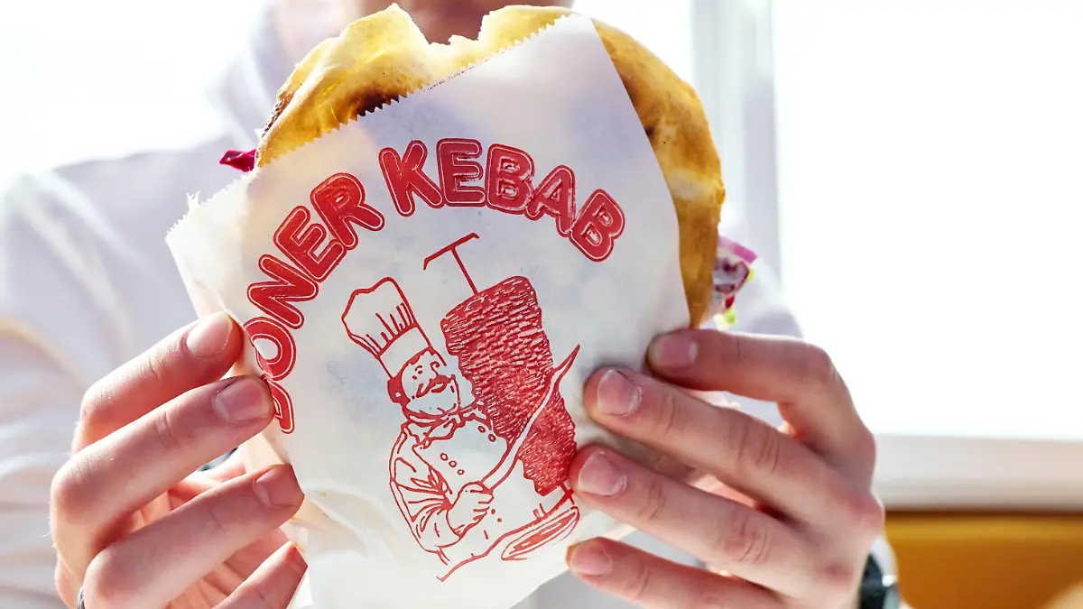 Hannover: Dönerbude wegen falschem Döner zu Geldstrafe verdonnert