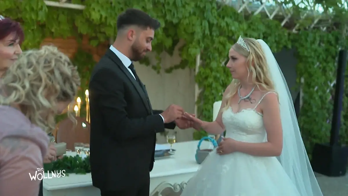 „Die Wollnys" hautnah!: So feiern Loredana Wollny und Servet ihre Traumhochzeit