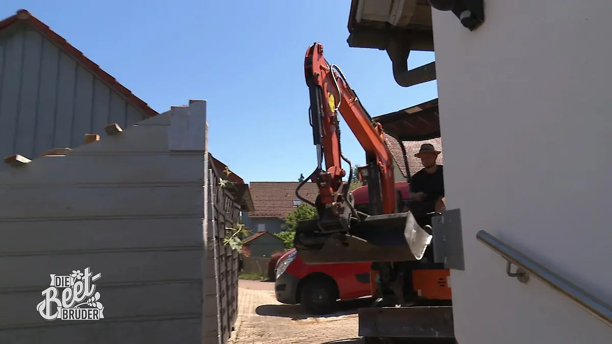 Radikaler Start: Iris’ Garten wird komplett umgekrempelt