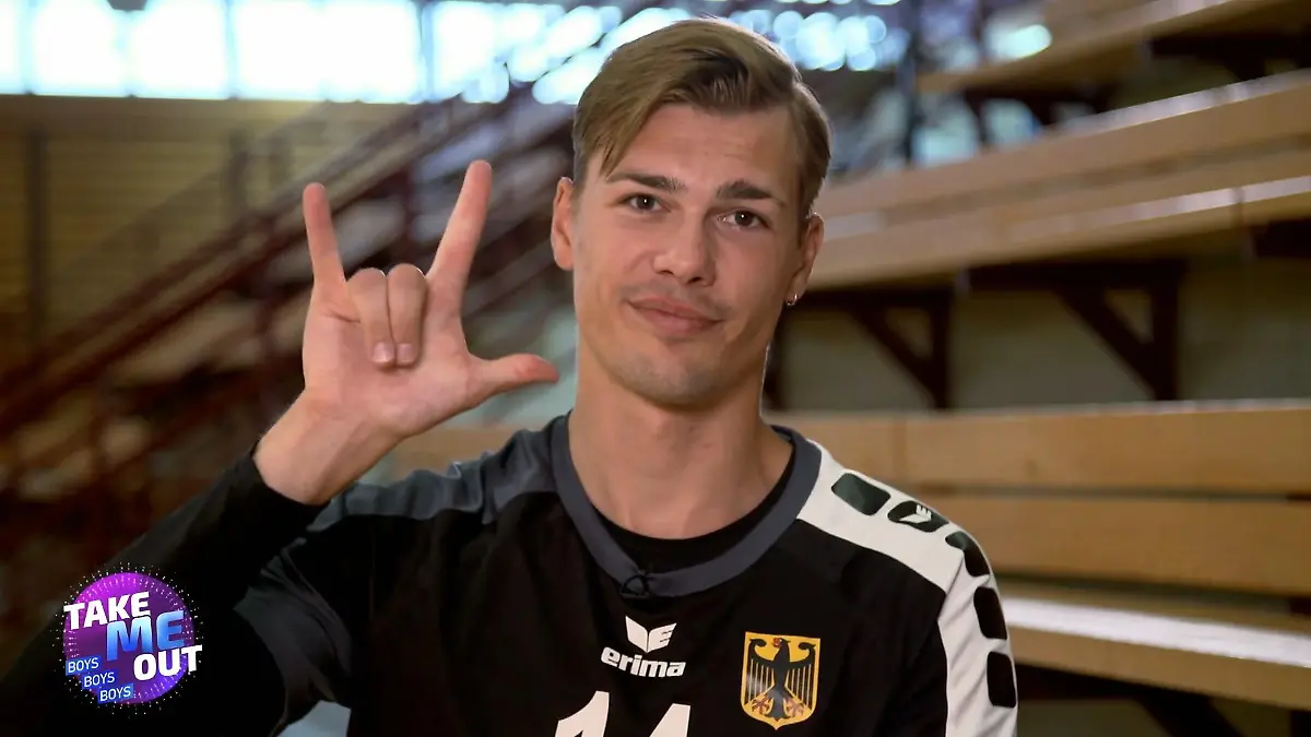 Take Me Out: Anime-Alarm! „One Piece“-Fan sucht unter Jan Köppens ...