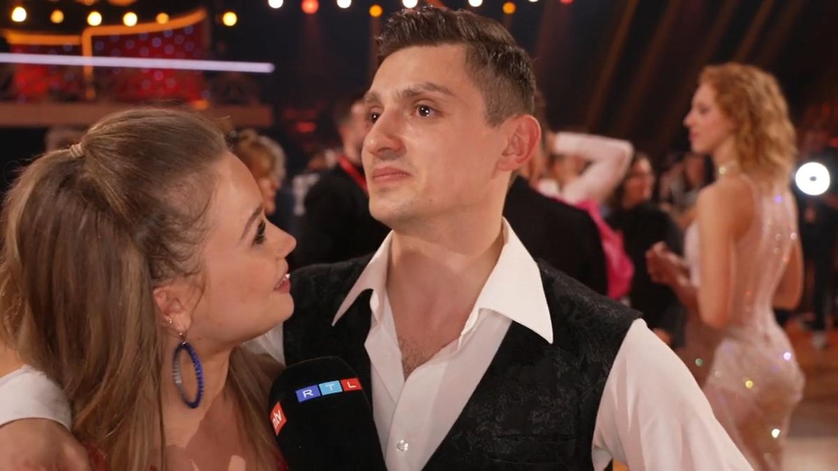 "Let's Dance"-Profi total emotional: Zsolt ist den Tränen nahe - er platzt vor Stolz!