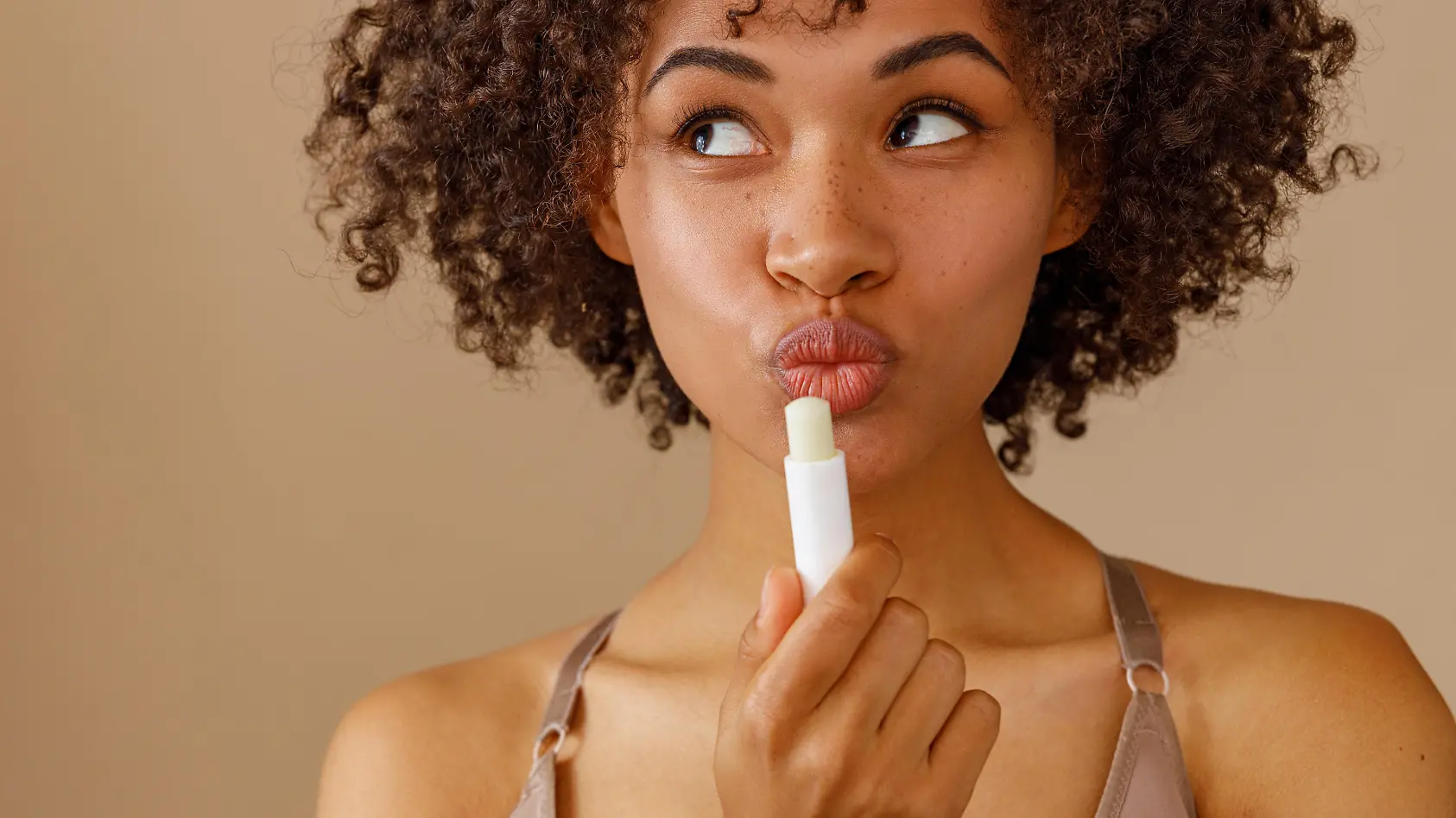 Trockene Lippen: Was kann bedenkenlos aufgetragen werden?
