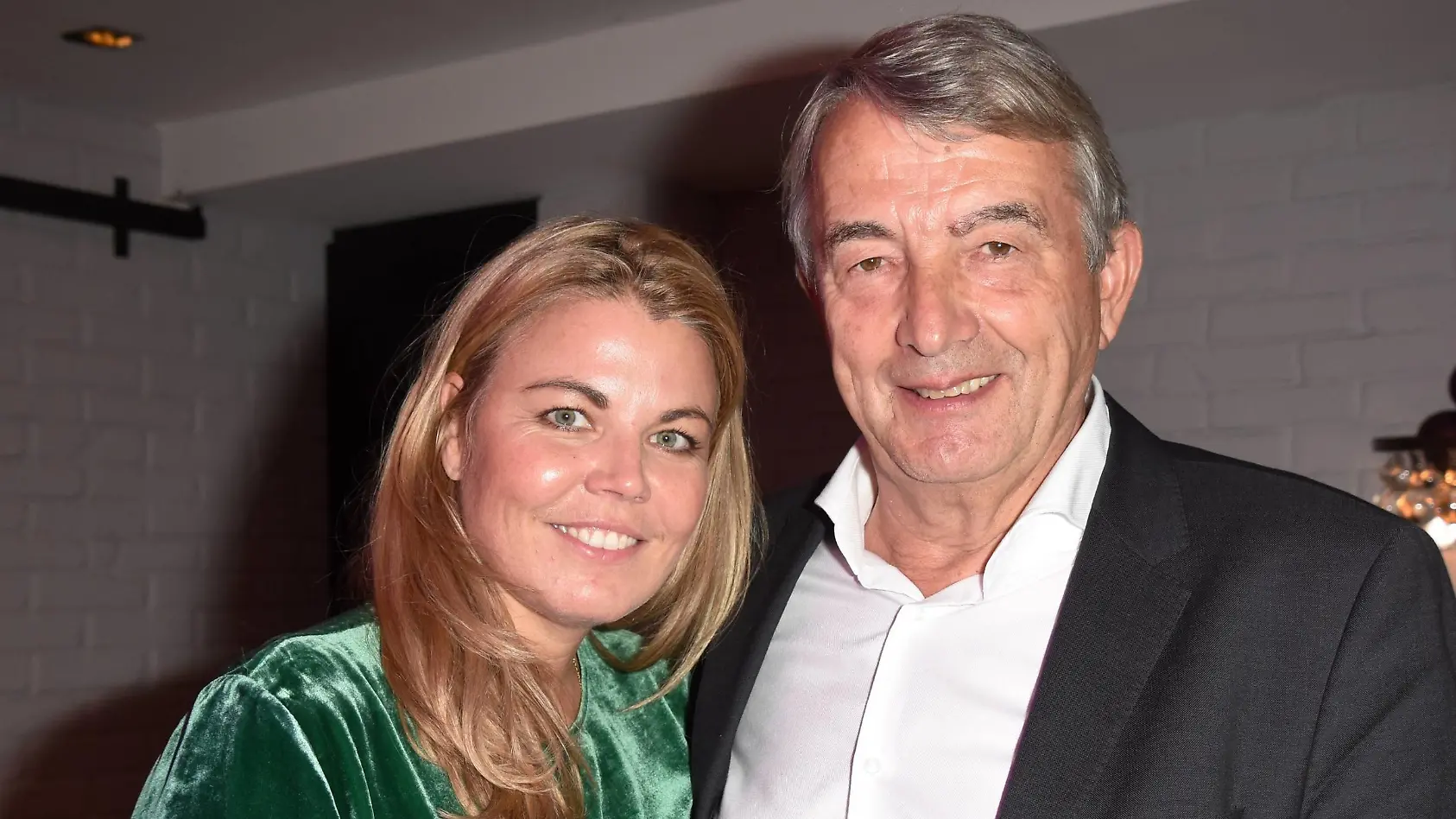 Ex-DFB-Präsident Wolfgang Niersbach heiratet Marion Popp - sie ist 23 ...