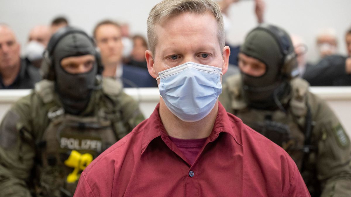 Walter Lübcke-Mörder Stephan Ernst befragt: "Es tut mir unendlich leid"